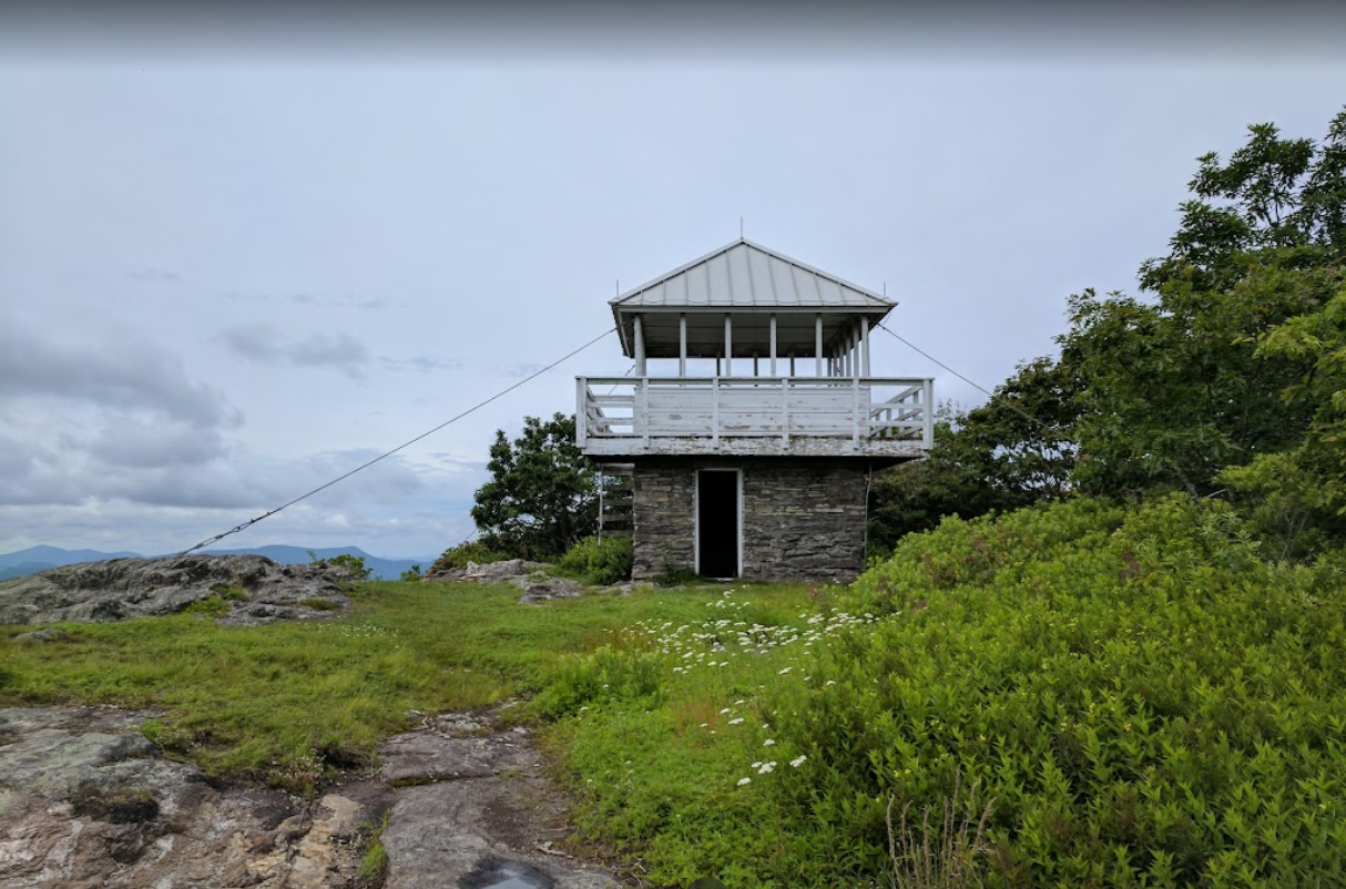 1-Arrowmont Stables & Cabins has the best trail rides in the SE, maybe ...